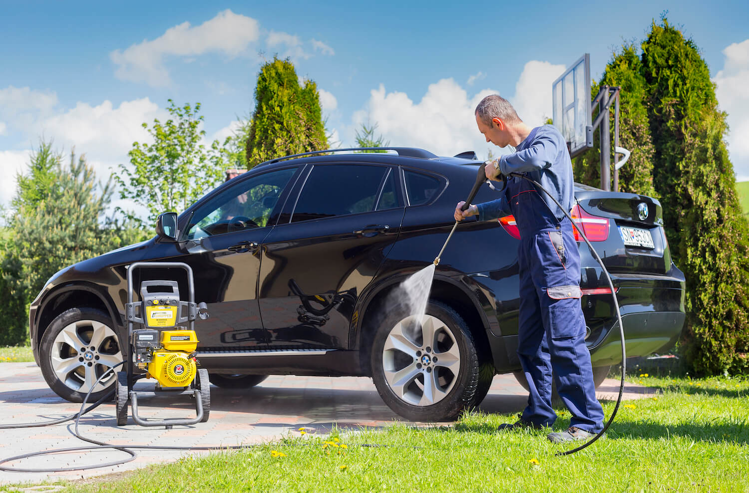 What You Should Know About Gas-Powered Pressure Washers